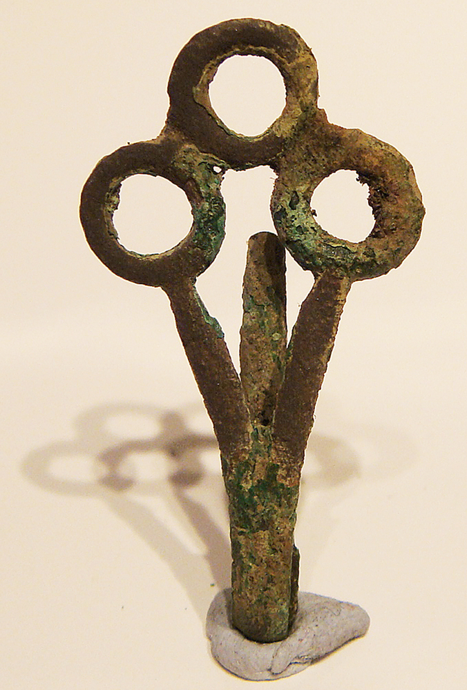 Hooked Clothes Fastener