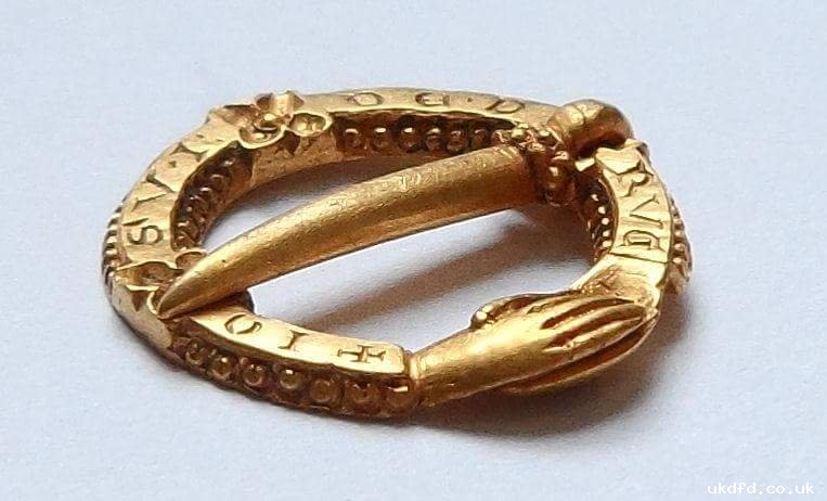 Annular Brooch