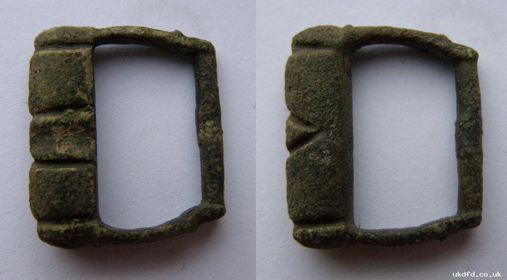 Single Loop Sub-Rectangular Buckle