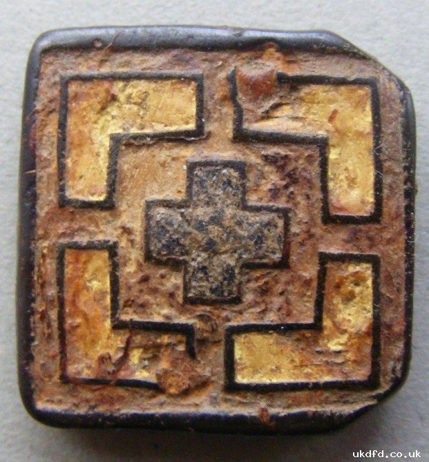 Enamelled Square Mount
