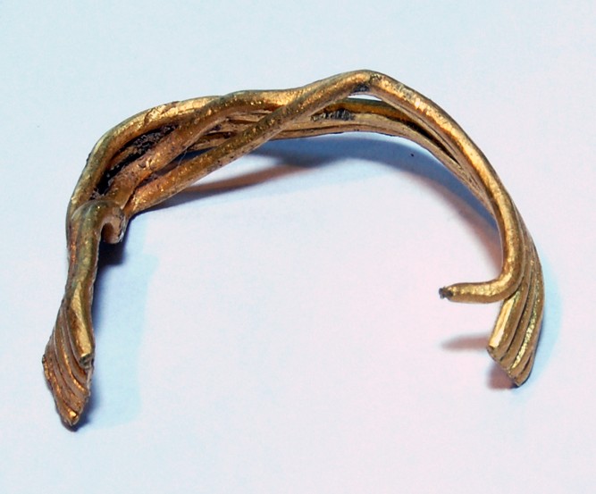 Gold Penannular Ring