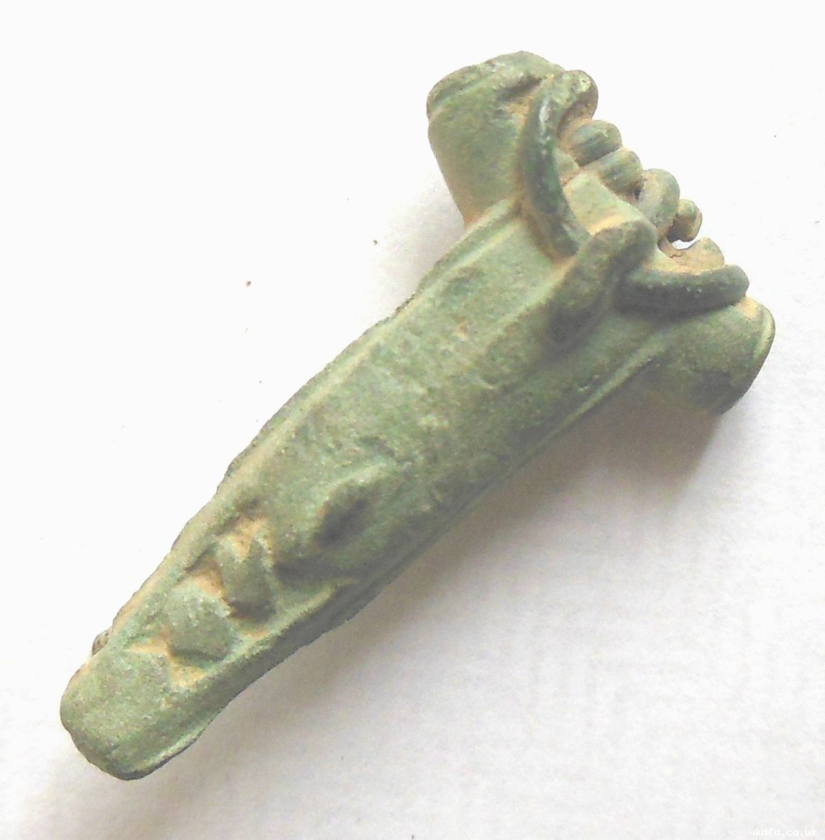 Roman Brooch, Sawfish-Allied Type