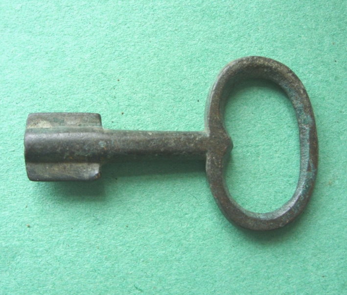 Barrel-Tap Key