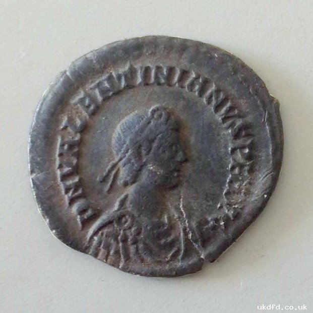Valentinian II Siliqua