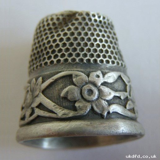 Thimble