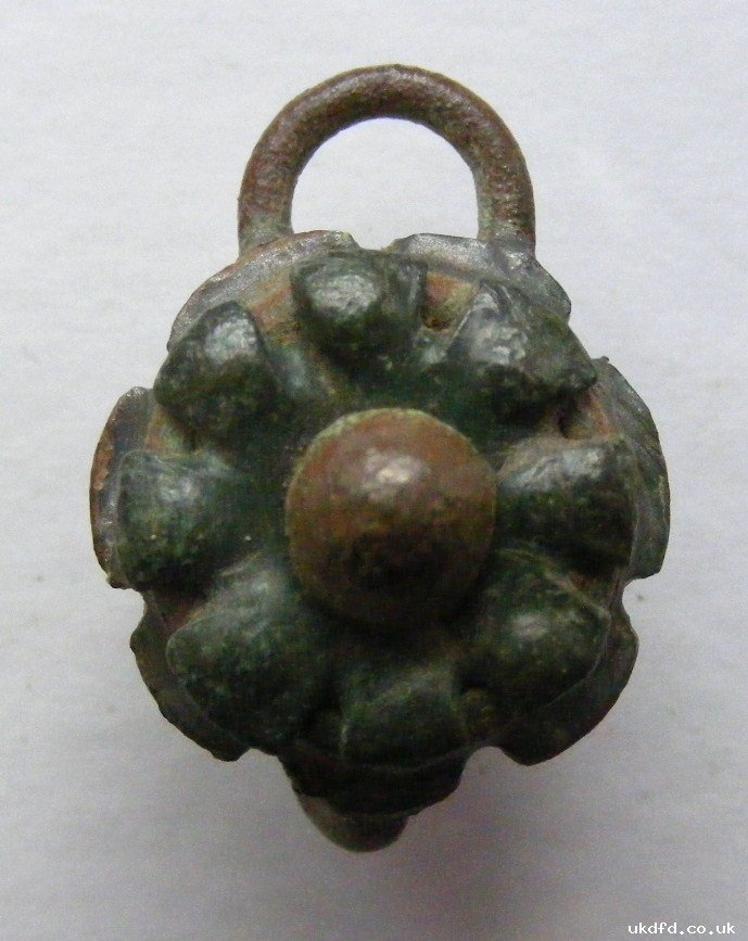 Hooked Clothes Fastener