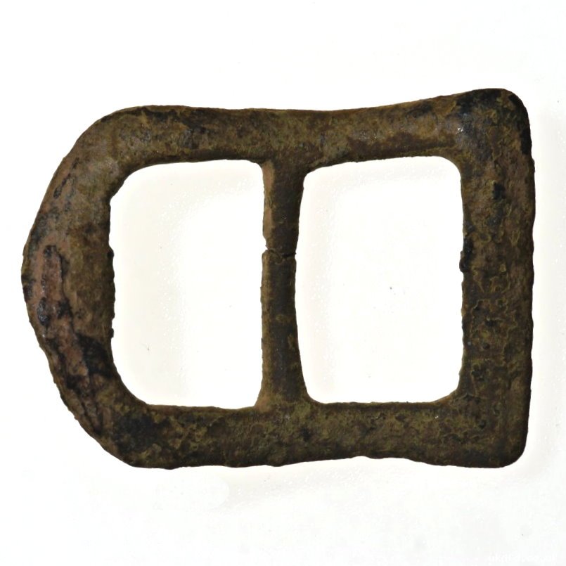 Double Loop Asymmetrical Buckle