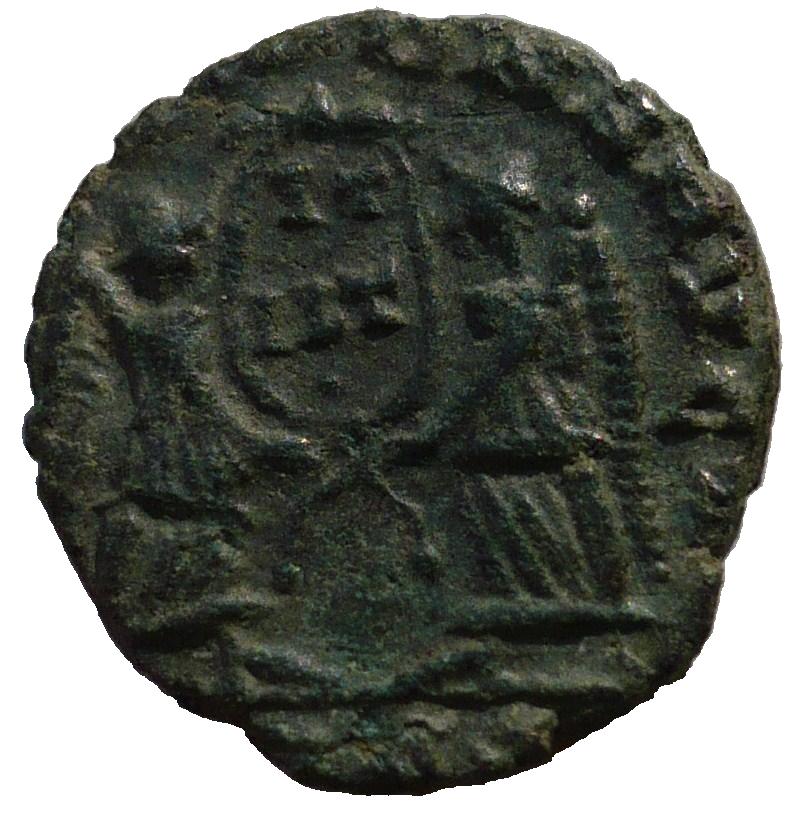 Magnentius or Decentius AE4 (Imitation)