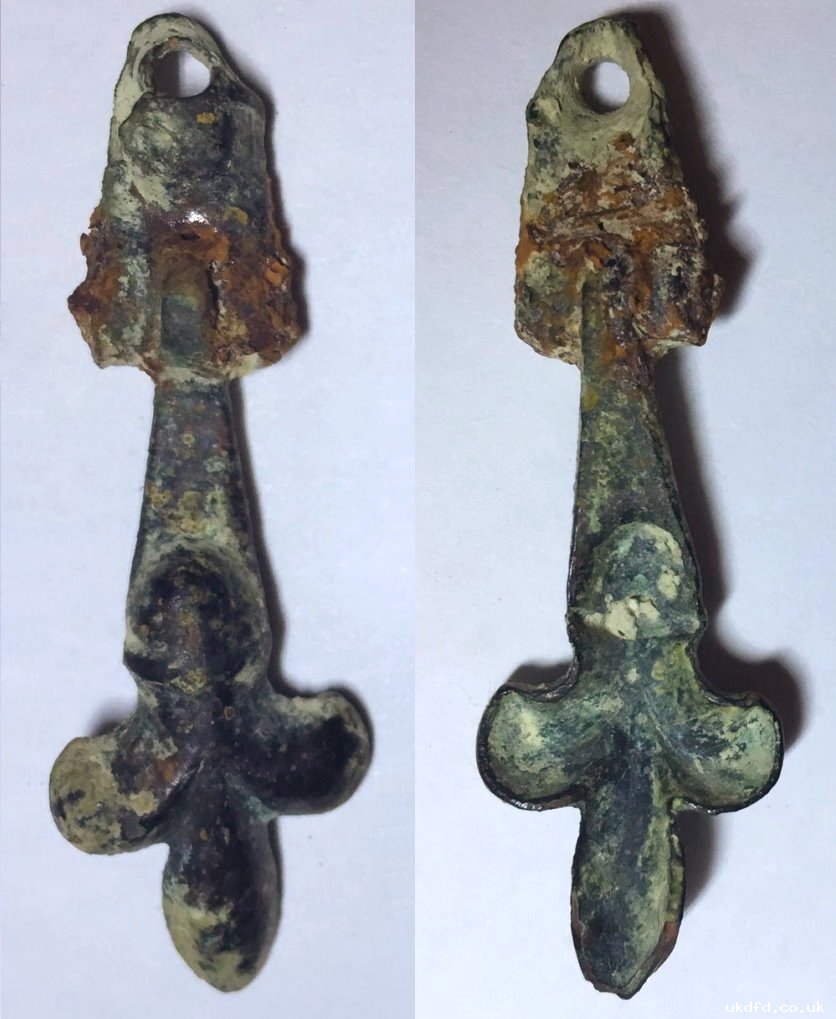 Harness Pendant with Suspension Mount