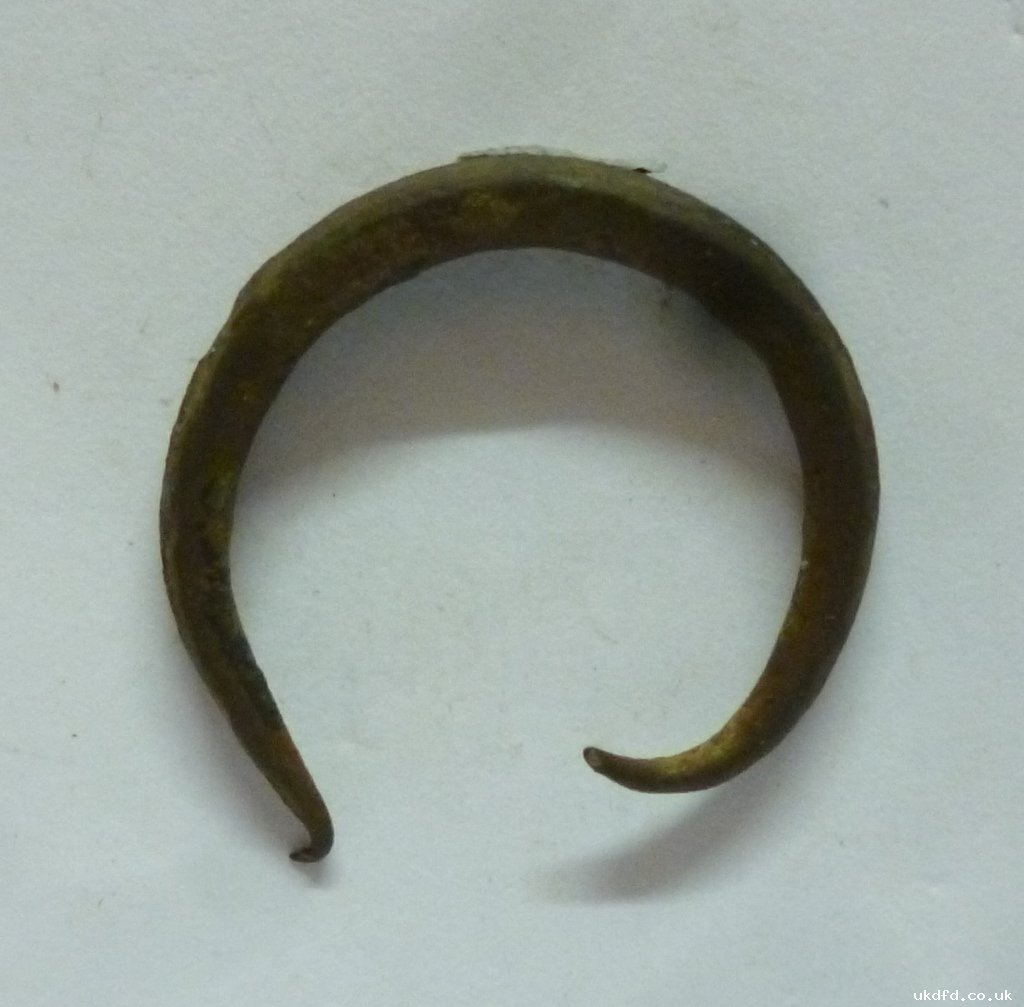 Penannular Ring